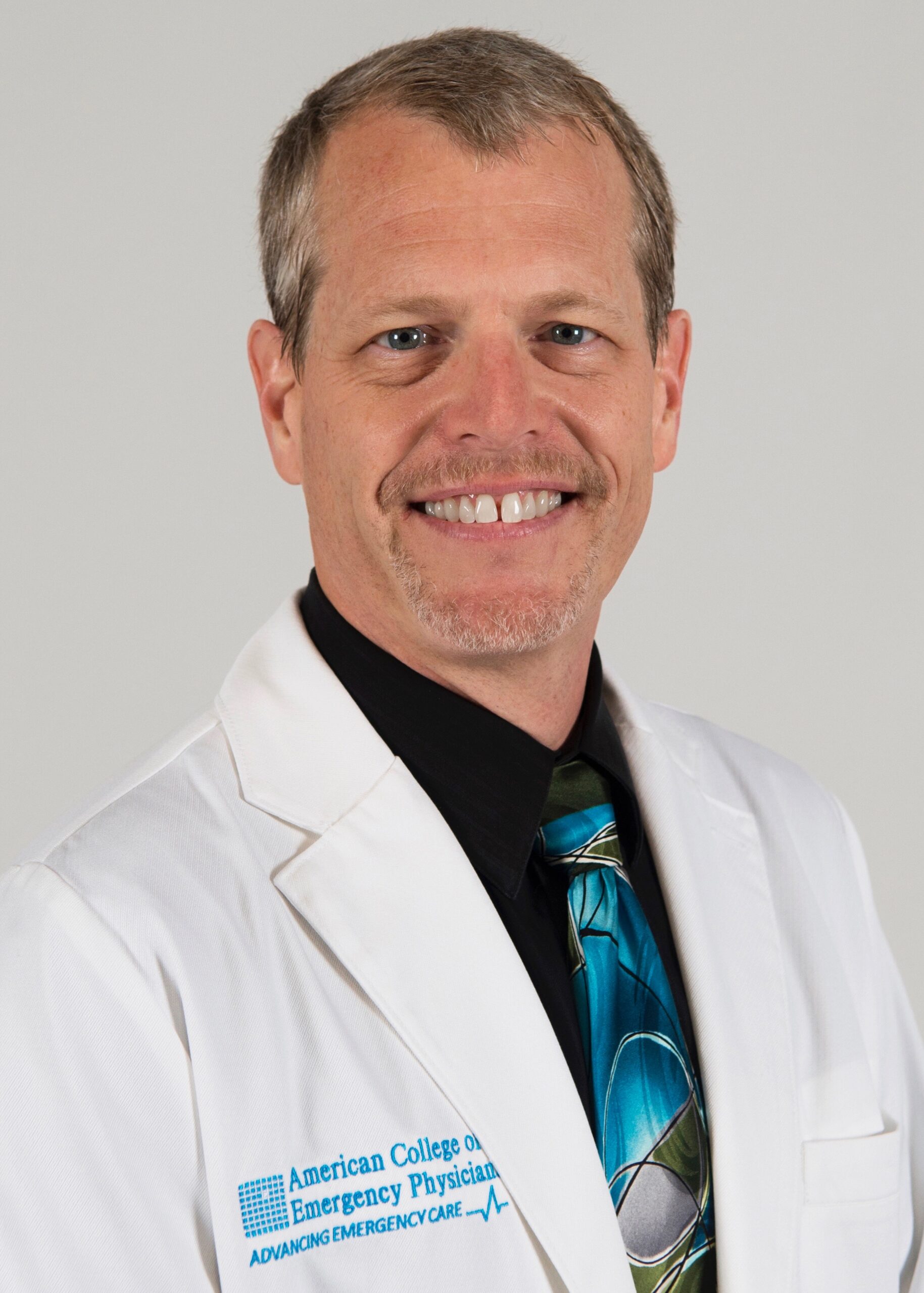 MEET OUR TEAM – HM Recompression Services